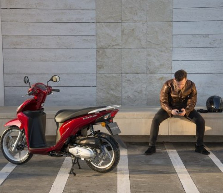 Honda NSC110 Vision - Motorcycles, Scooters, Helmets, Clothing ...