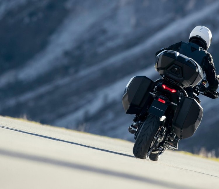 Yamaha Tracer 9 GT+ - Motorcycles, Scooters, Helmets, Clothing ...