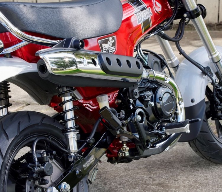 Honda ST125 DAX - Motorcycles, Scooters, Helmets, Clothing ...