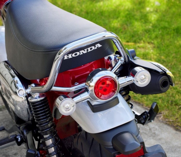 Honda ST125 DAX - Motorcycles, Scooters, Helmets, Clothing ...