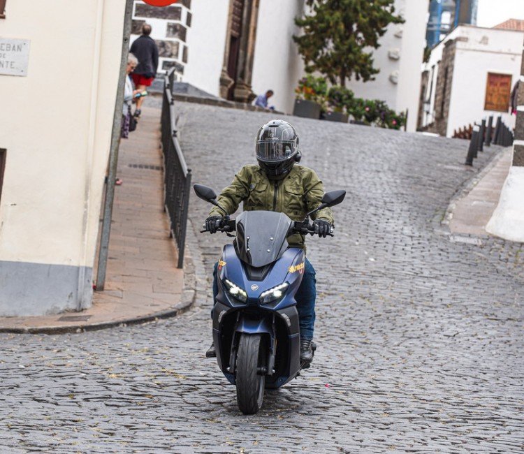 Keeway Vieste 125 - Motorcycles, Scooters, Helmets, Clothing ...