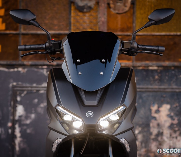 Keeway Vieste 300 - Motorcycles, Scooters, Helmets, Clothing ...