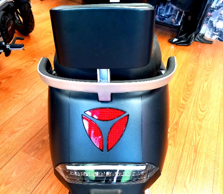 2022 Yadea G5 Electric - Motorcycles, Scooters, Helmets, Clothing ...