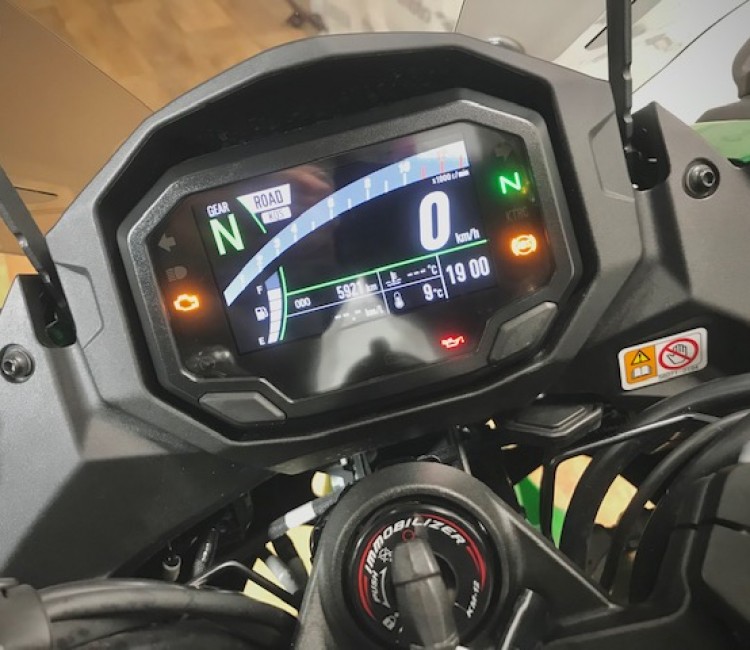 PRE-OWNED Kawasaki Ninja Z1000SX - Motorcycles, Scooters, Helmets, Clothing & Accessories ...